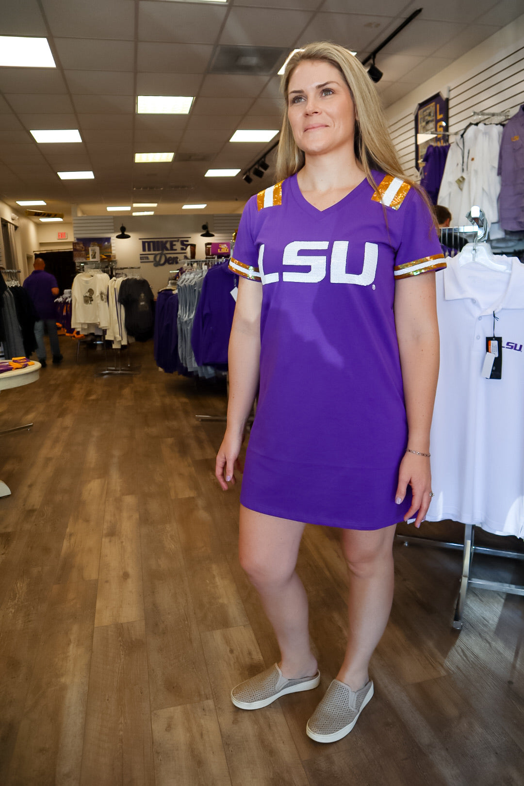 Women’s Dresses – Mike's Den