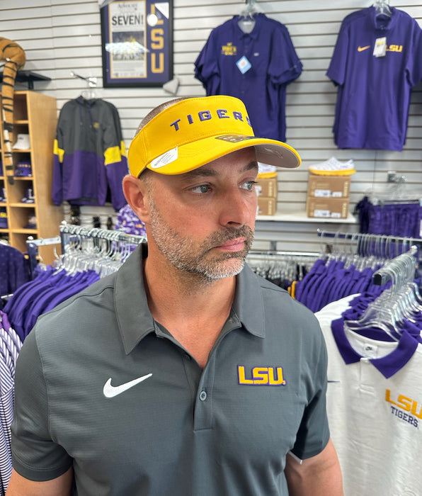 Mike's Den – Mike's Den